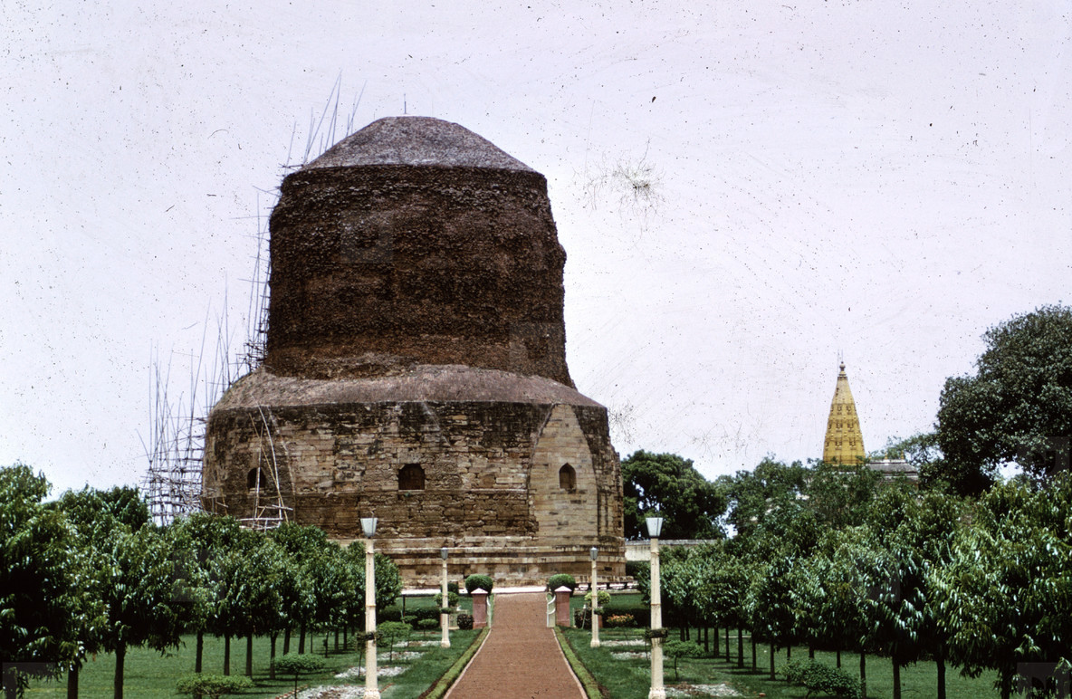 Pra Prang stock photo (423) - YouWorkForThem