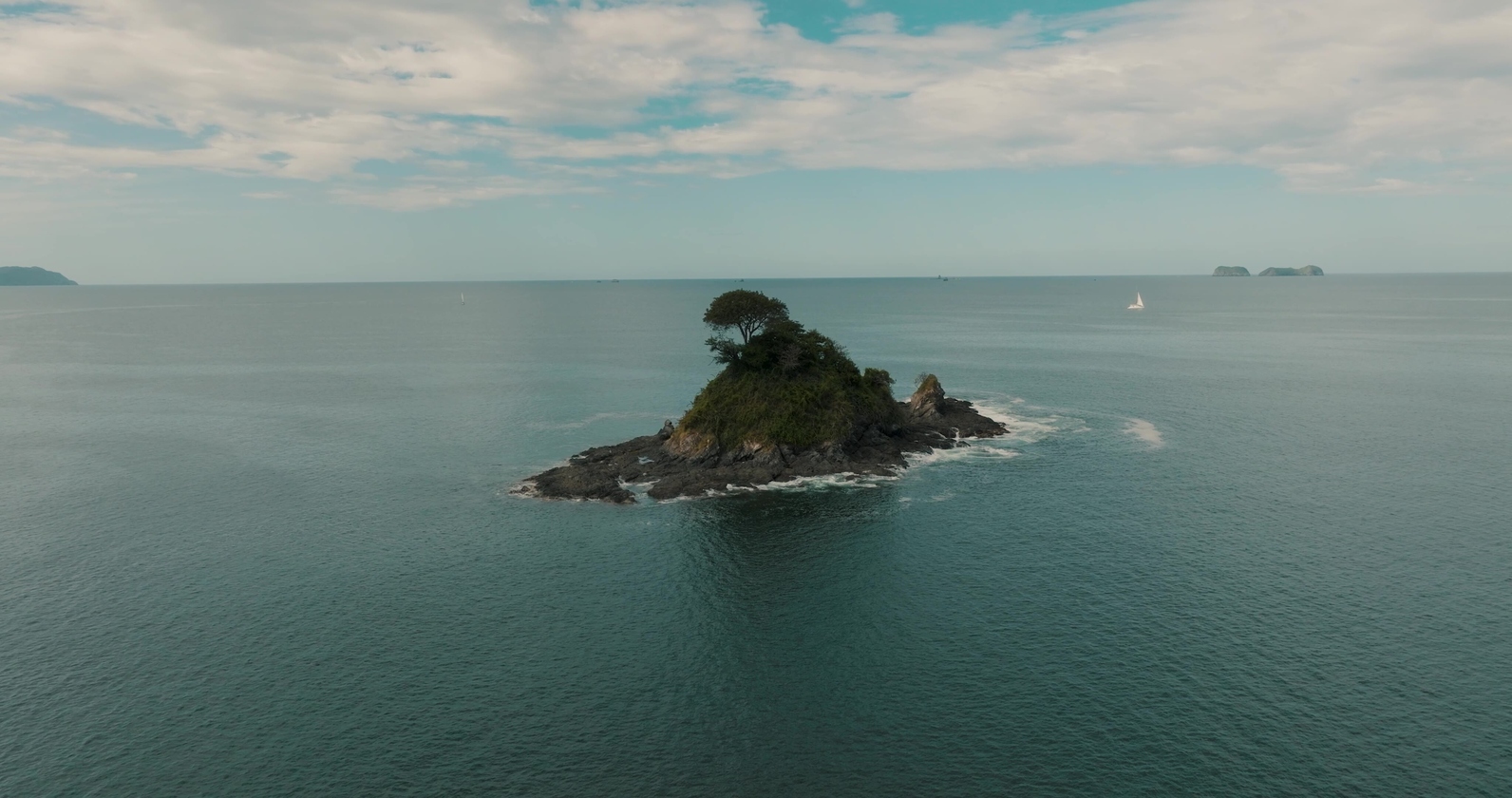 Isolated Small Island (3391) Video - YouWorkForThem