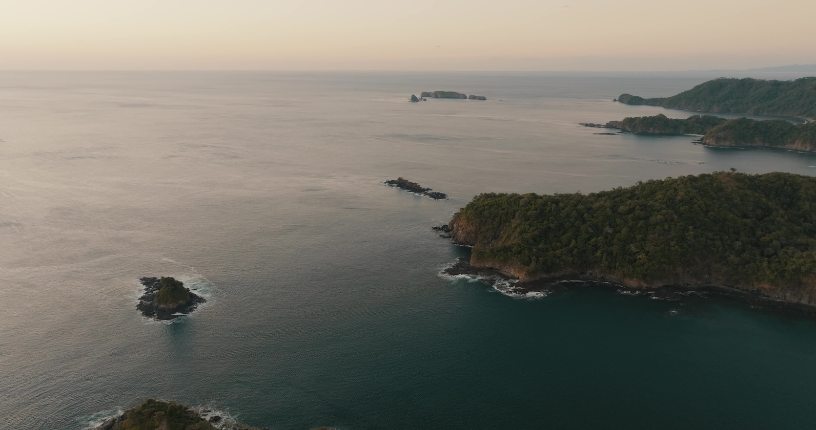 Aerial over Costa Rica Islands (3401) Video - YouWorkForThem